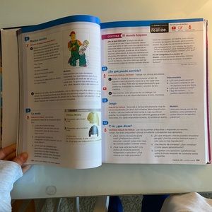 Other | Spanish Textbook Autntico 2 | Poshmark